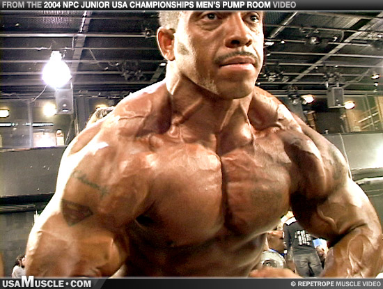 USAMuscle | Edwin Lopez